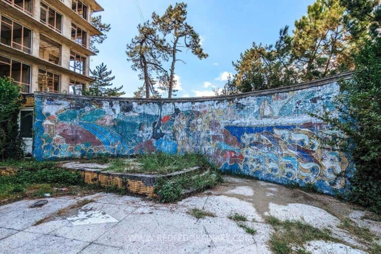 18 Things to Do in Kobuleti: Swamps, Empty Mansions & Fort
