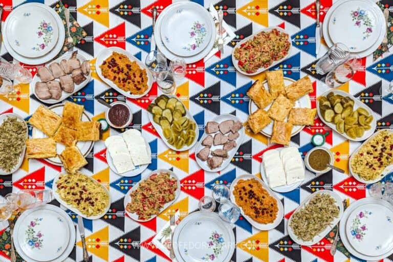 Ultimate Guide to Georgian Supra: Traditions, Customs, Tips