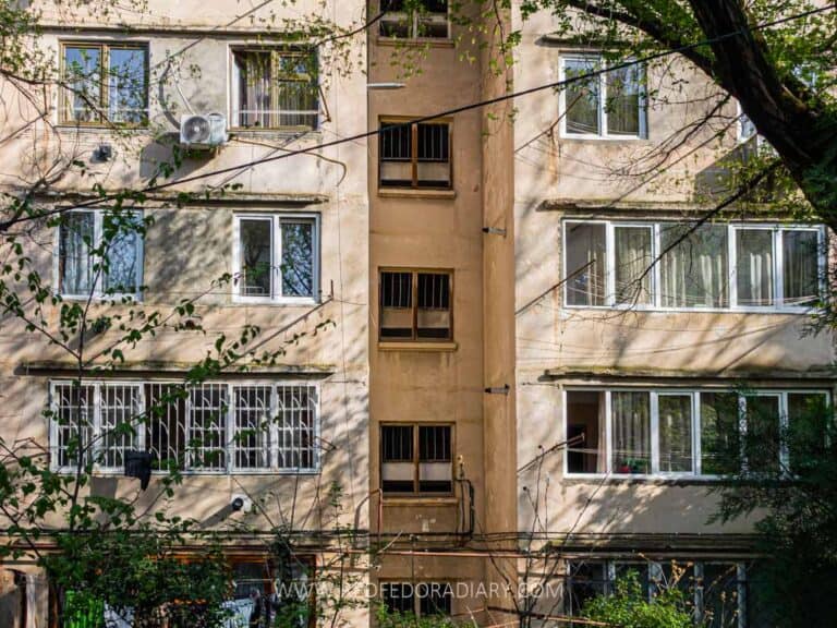 Soviet Architecture in Tbilisi: 20 Iconic & Striking Sights